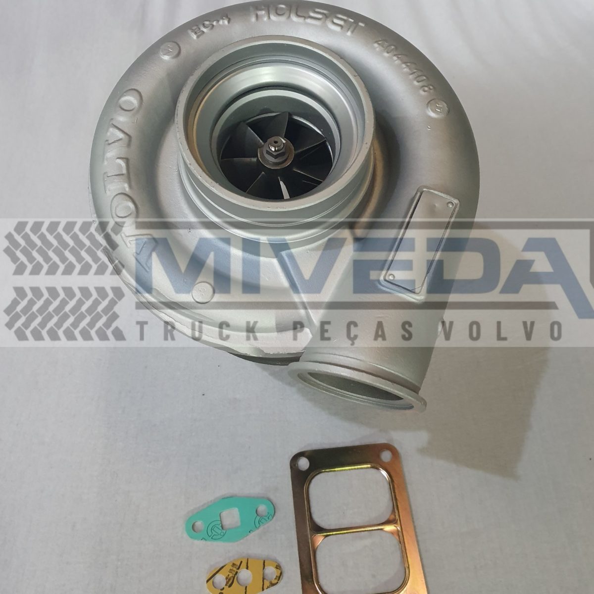 BOMBA D`AGUA VOLVO FH D12 SCHADEK (8170305) - Miveda